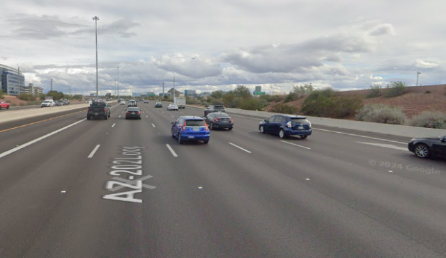 Injuries Reported in Big Rig Crash on Loop 202 in Phoenix