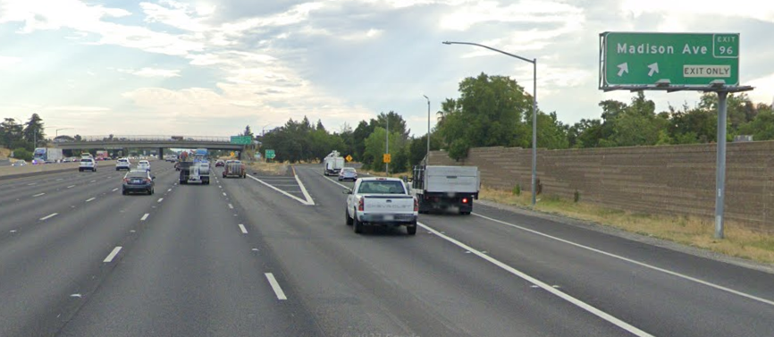 Minor Injuries Reported in Multi-Vehicle Collision on I-80 in Sacramento