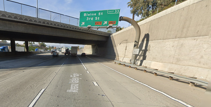 1 Injured in Riverside Crash on 215 Freeway near Blaine Street